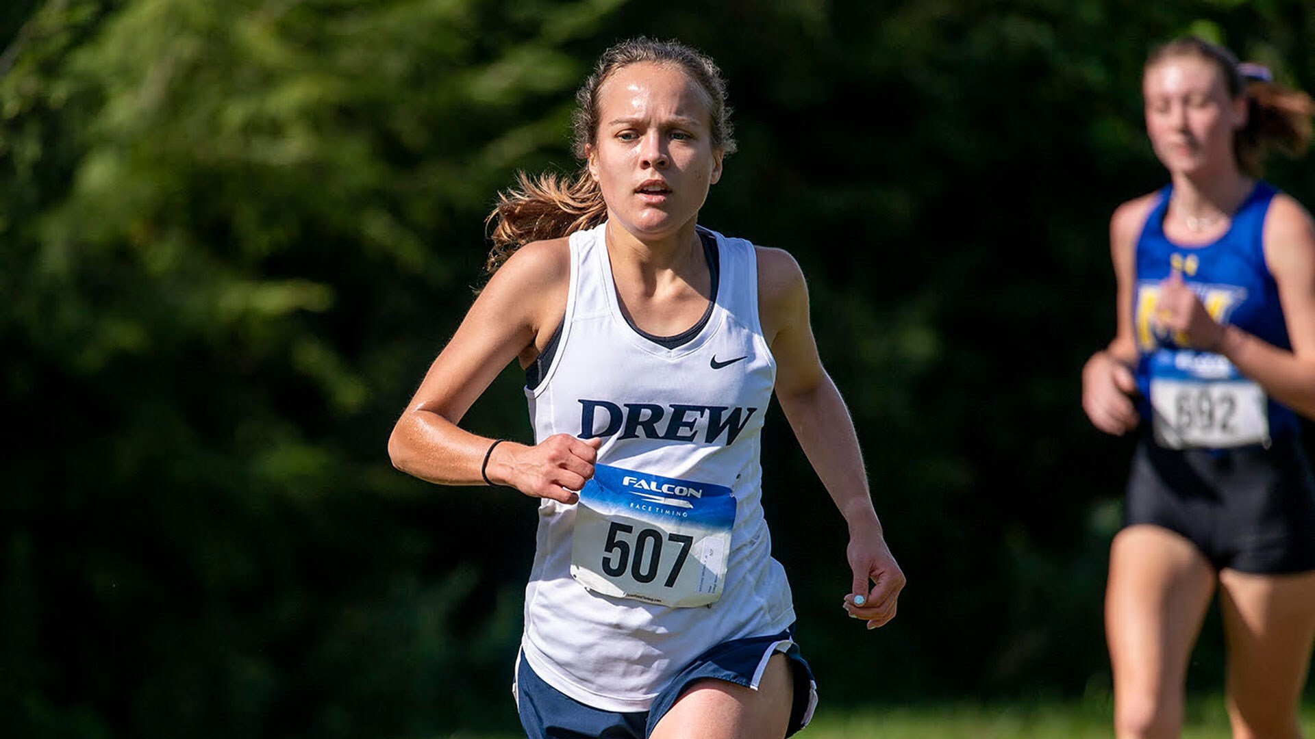 Women’s Cross Country Finishes Final Stretch – The Drew Acorn